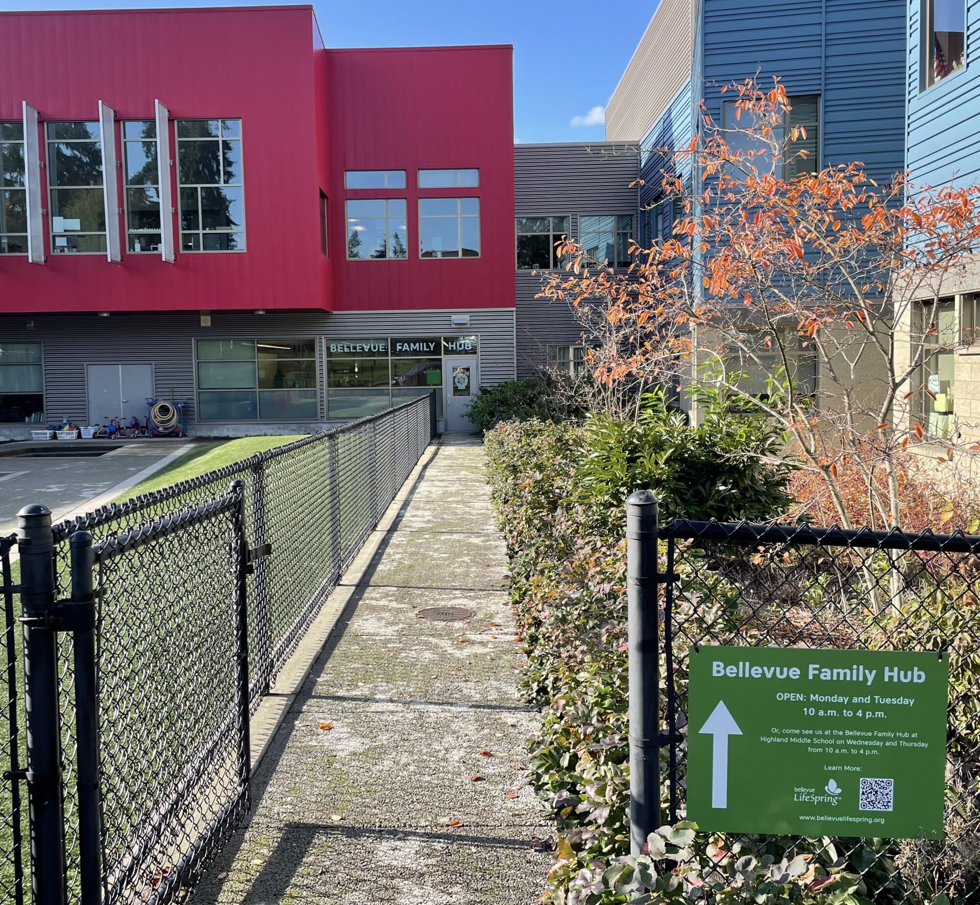 Family Workshops at the Hub - Bellevue Life Spring